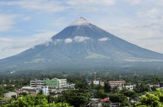 Eruption of Philippines' most active volcano may last for months ...